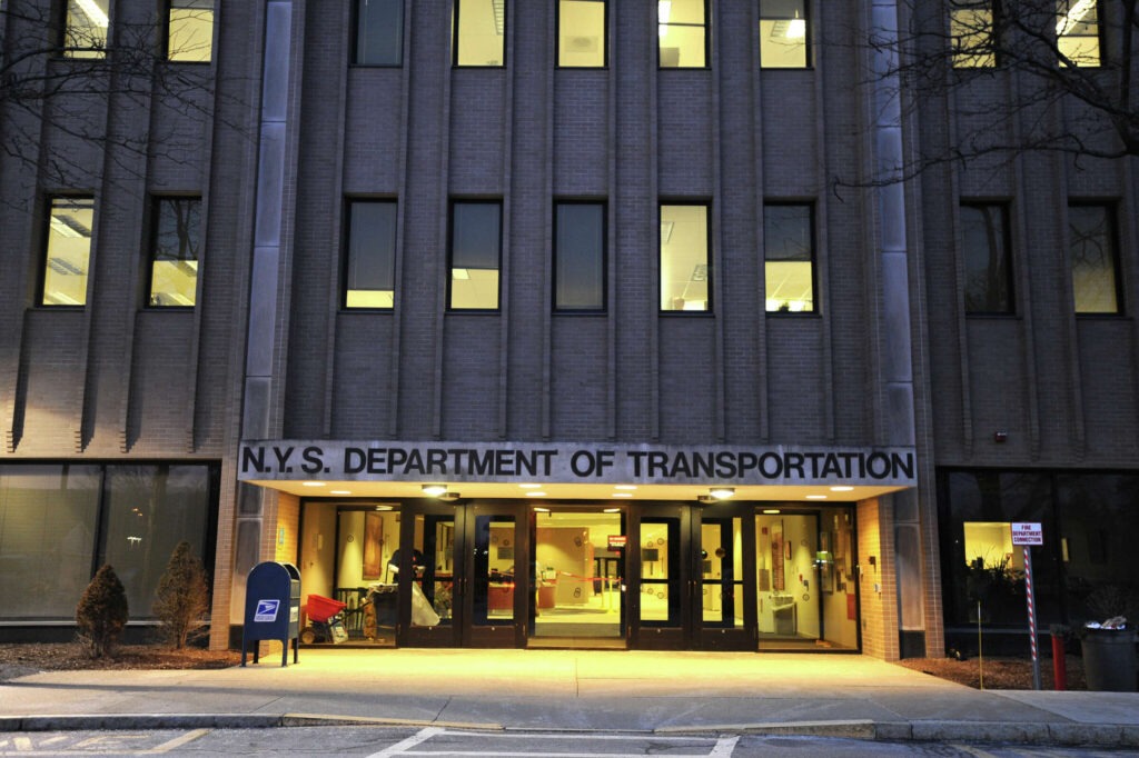 Flouting The Rules At The Department Of Transportation New York flouting-the-rules-at-the-department-of-transportation-new-york